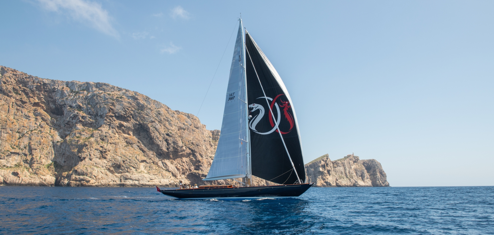 Anima II | Specification | Yacht Charter