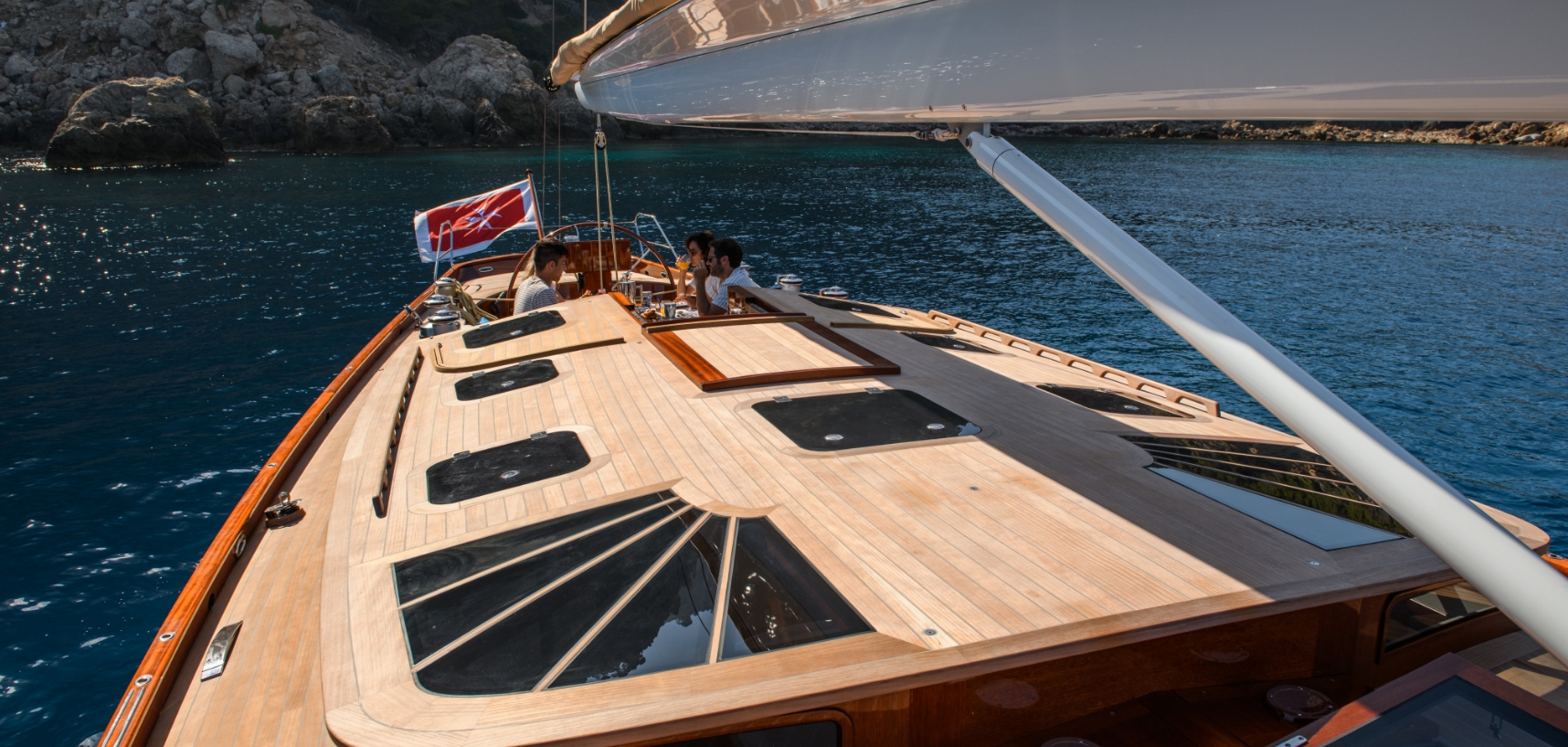 Anima II | The ultimate modern classic charter yacht for 6 guests