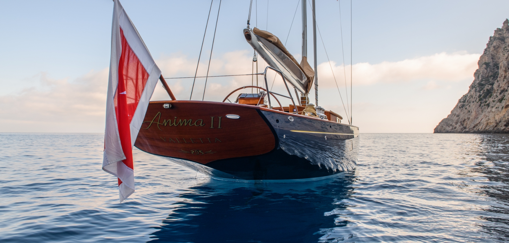 Anima II | The ultimate modern classic charter yacht for 6 guests