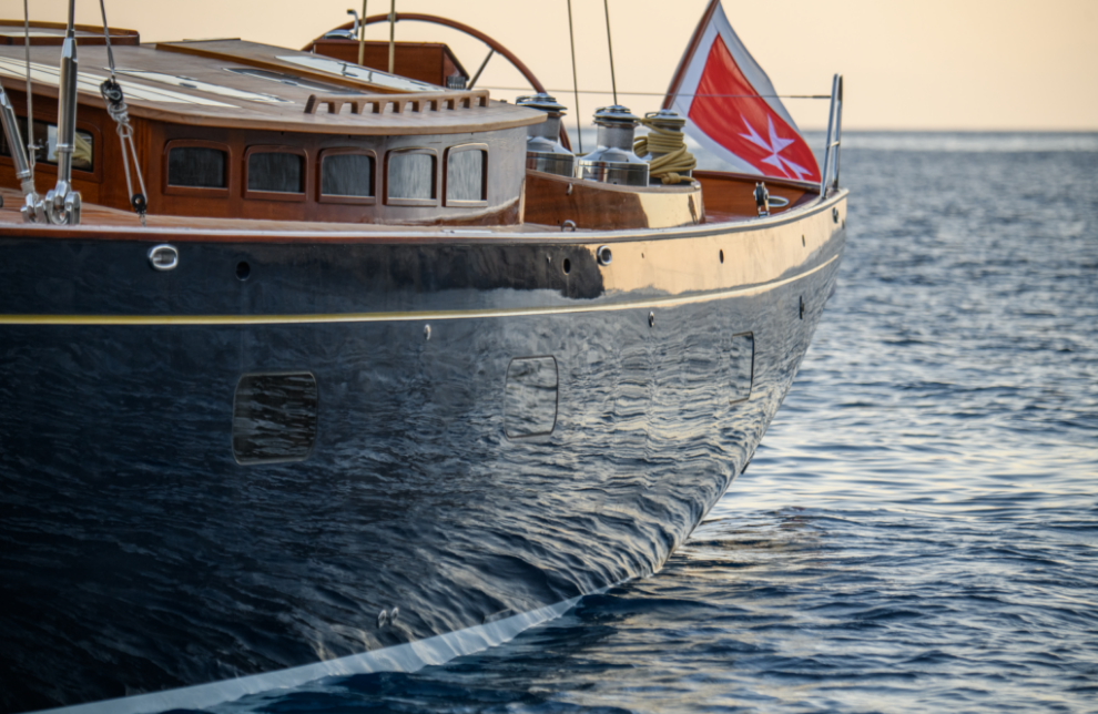 Anima II | Yacht Charter | Charter Information